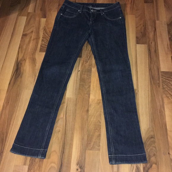 BCBGMaxAzria | Jeans | Blue Bcbg Maxazria Size 28 Straight Leg Jeans ...
